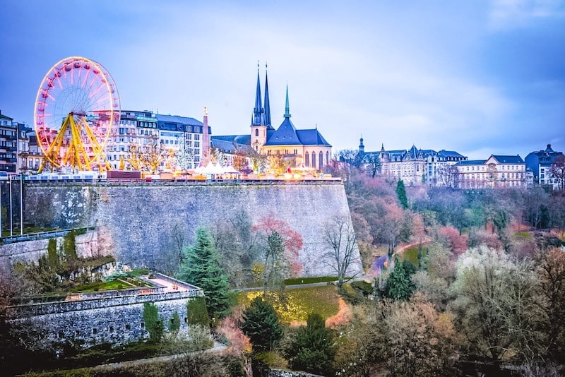 Ako sa oslavujú Vianoce v Luxembursku? (Komplet info)